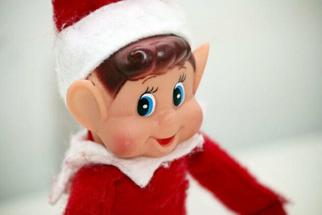 British Education Expert Warns Against Elf on the Shelf